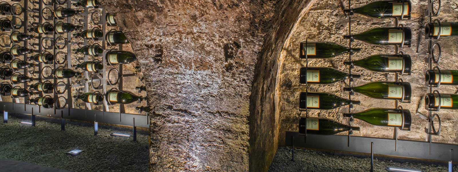 Weingut Rheingau & Weinbar Frankfurt, Wiesbaden - Balthasar Ress DE